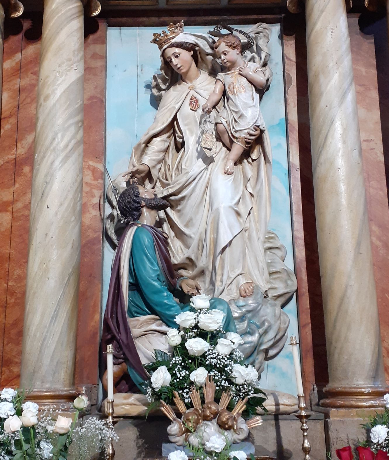 La Virgen de la Merced se apareció a San Pedro Nolasco y le pidió que ...